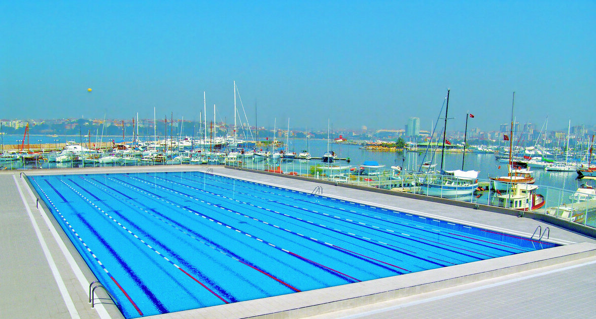 Smart Water Efficiency and Replenishment in Tourist Pools. Valencia ...